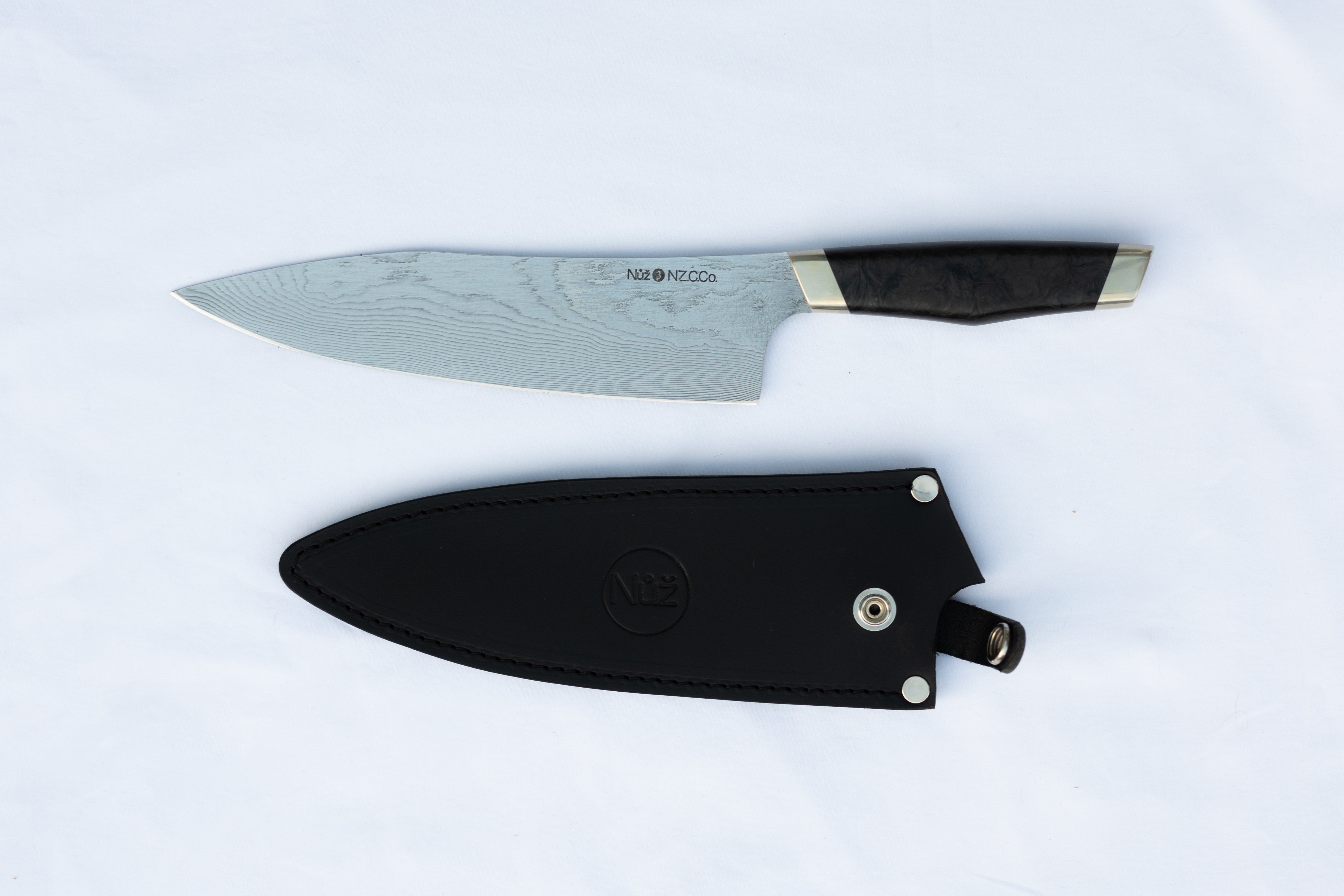 No. 3 - The Daily - Carbon Fibre – Nuz Knives